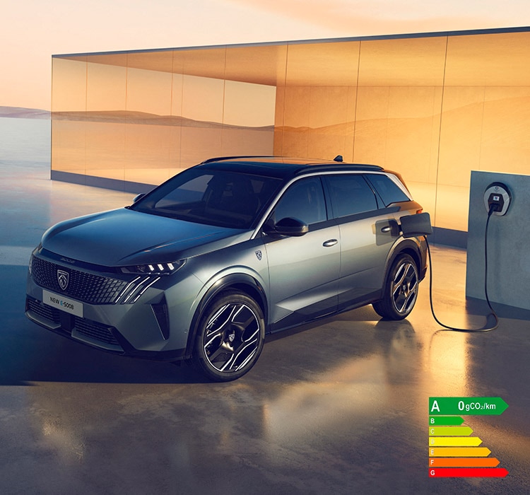 Nye Peugeot E-5008 | Stor SUV med 7 seter | Peugeot Norge