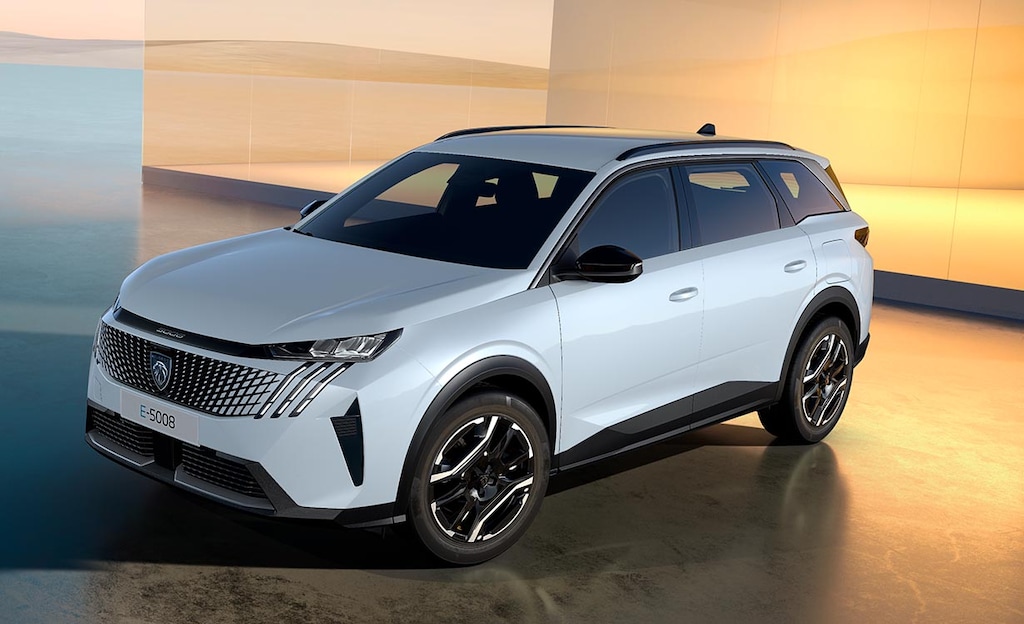 Peugeot E-5008 SUV – 7 seters elbil med 4x4